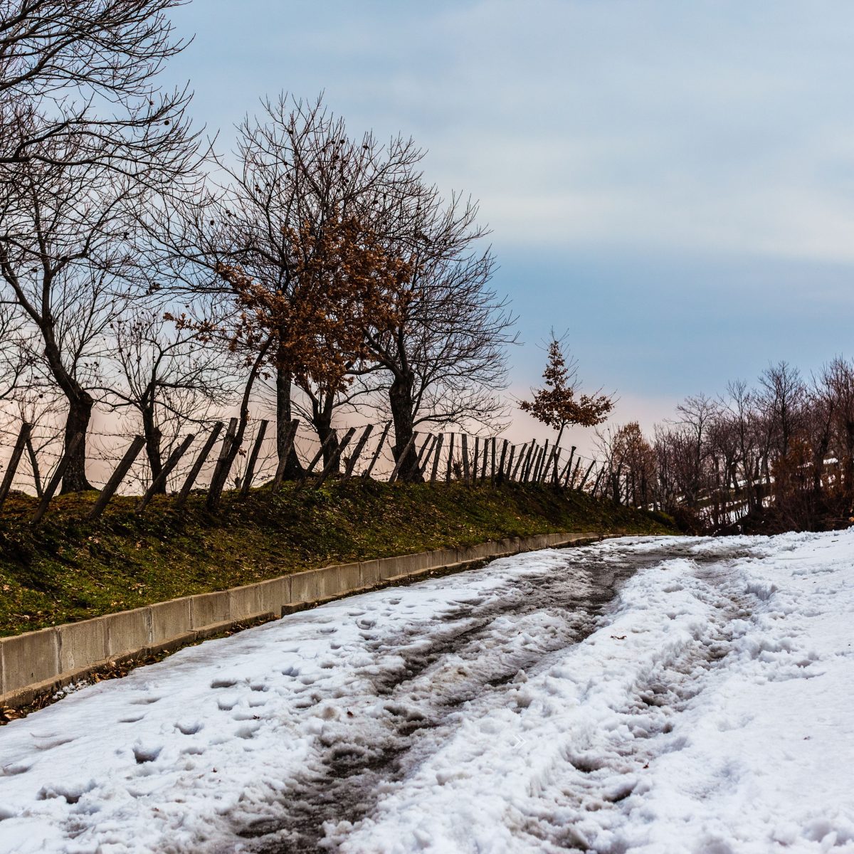 How gritting works and who’s responsible for doing it? - Weatherwise ...